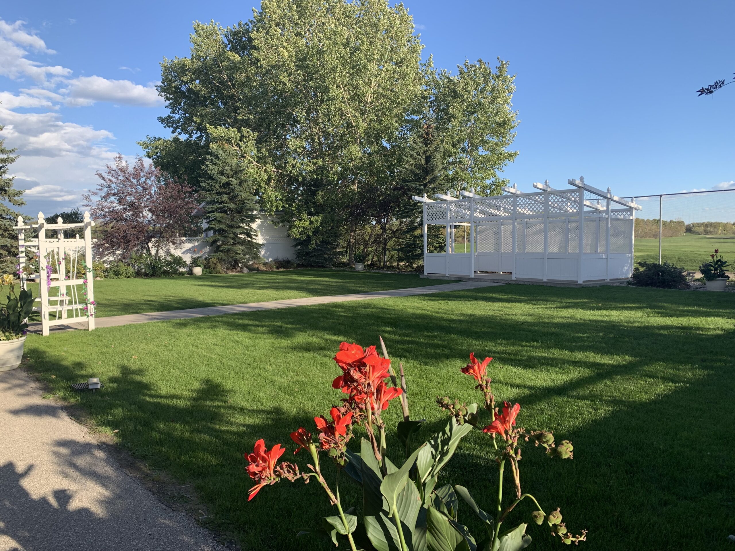 Court Yard – Transcona Country Club